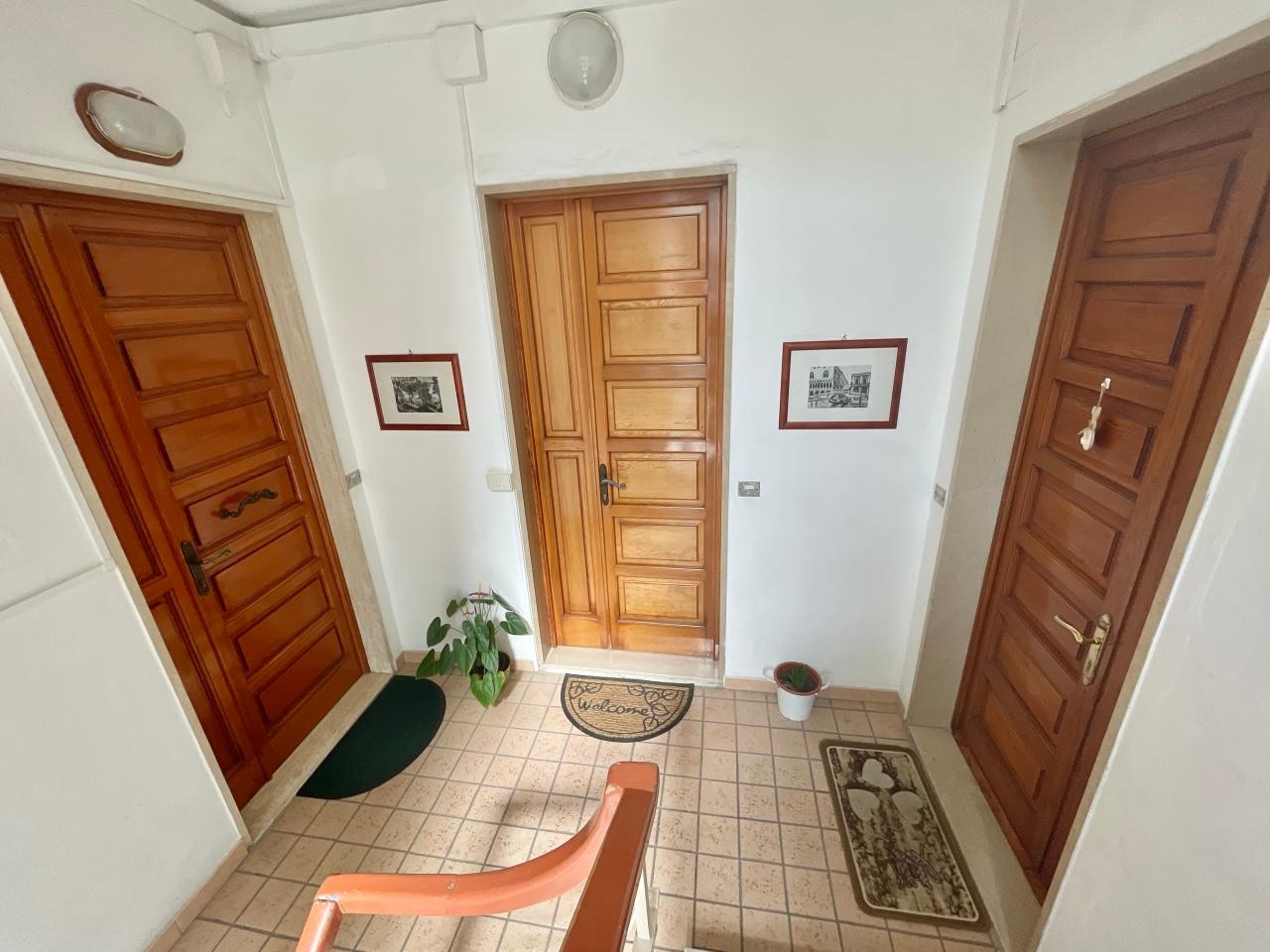 Appartamento in vendita a Seravezza