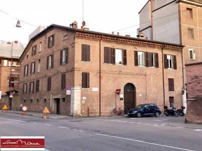Ufficio in affitto a Ferrara