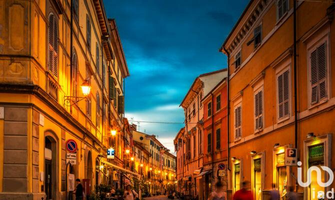 Appartamento in vendita a Sarzana