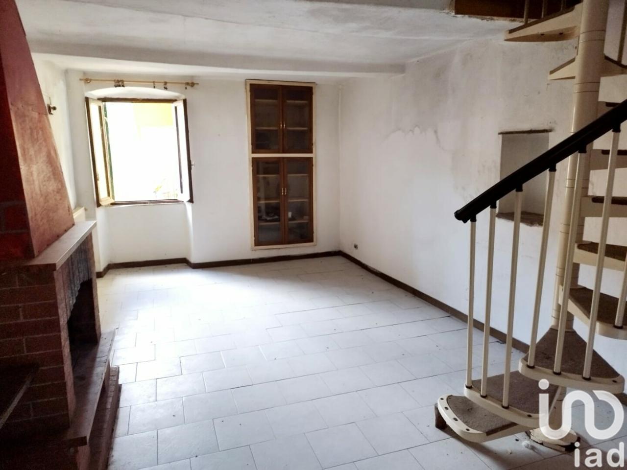 Appartamento in vendita a Ricco' Del Golfo Di Spezia