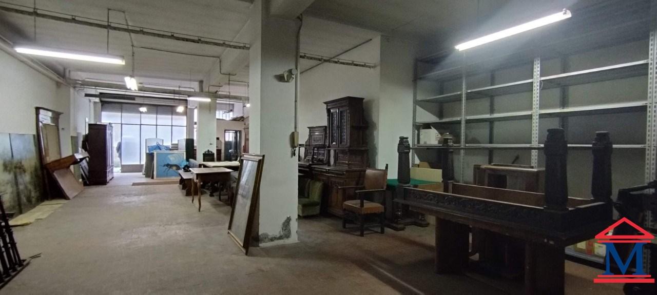 Magazzino in vendita a Bergamo