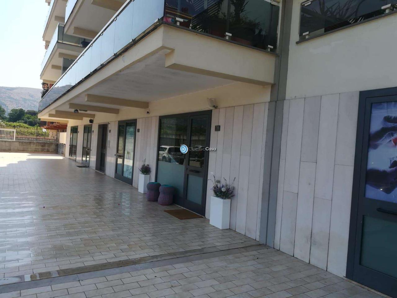 Negozio in vendita a Caserta
