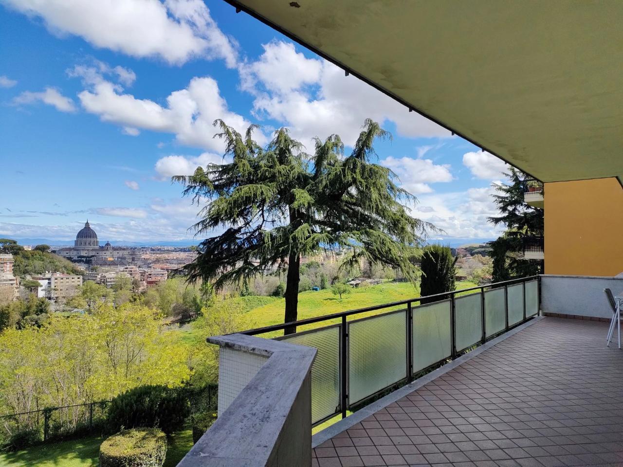 Appartamento in vendita a Roma