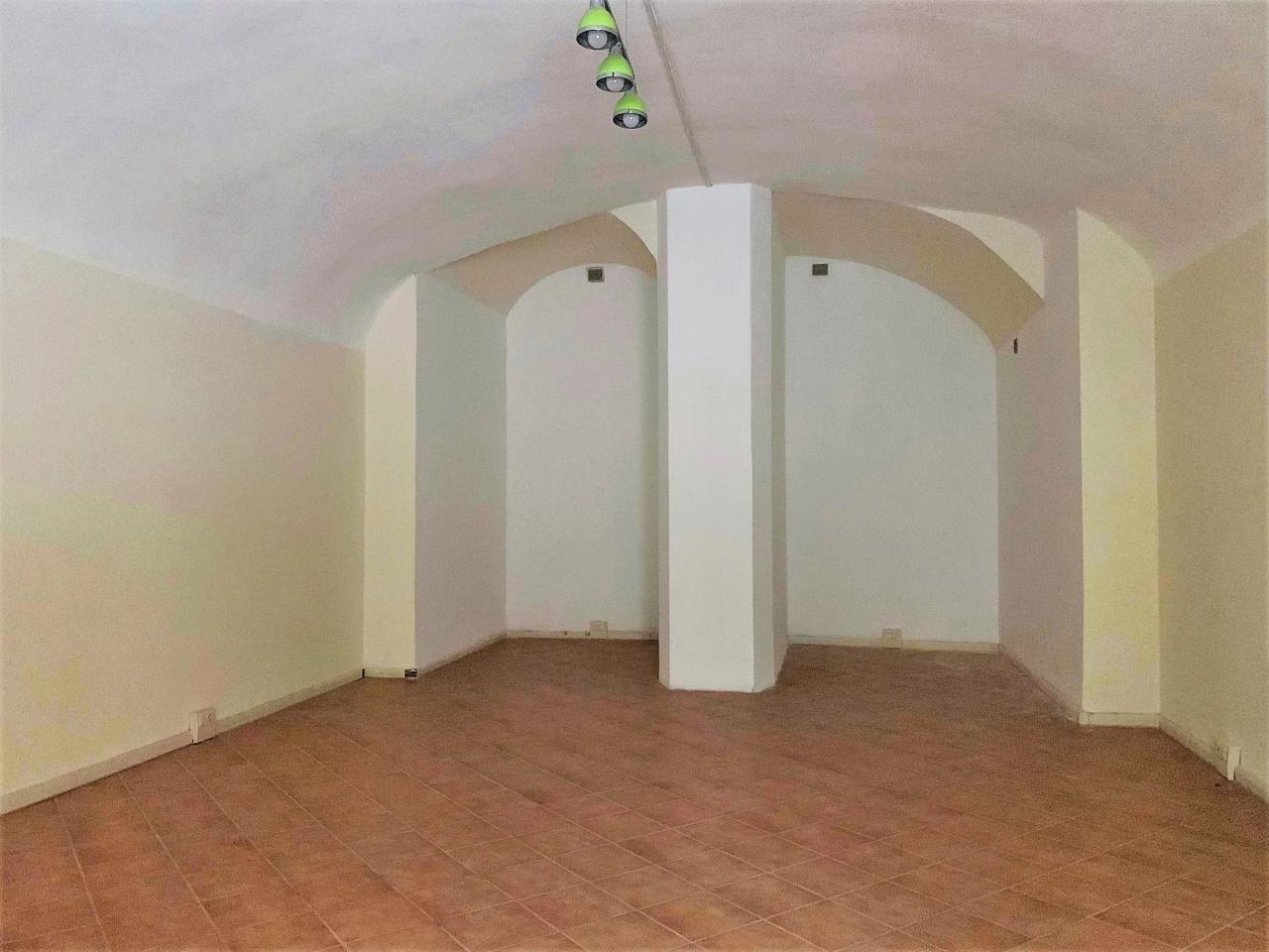 Magazzino in affitto a Roma