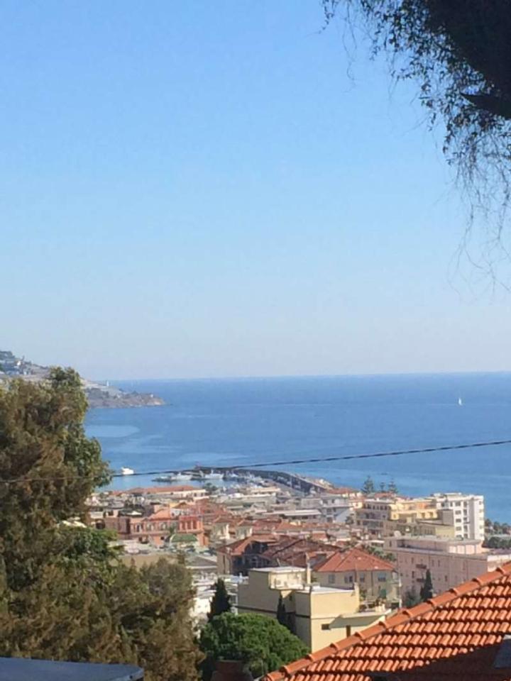 Casa indipendente in vendita a Sanremo