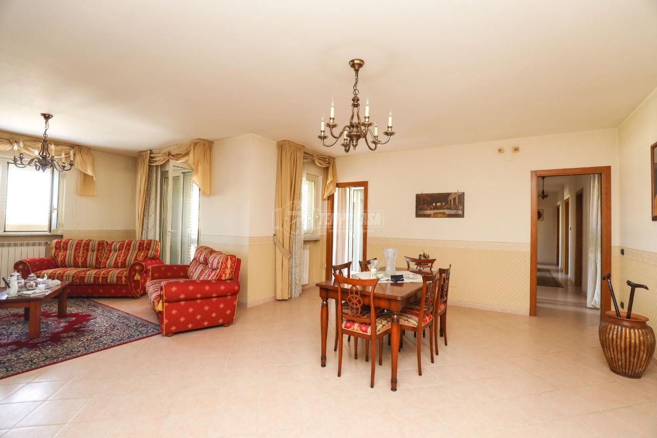 Appartamento in vendita a Aversa