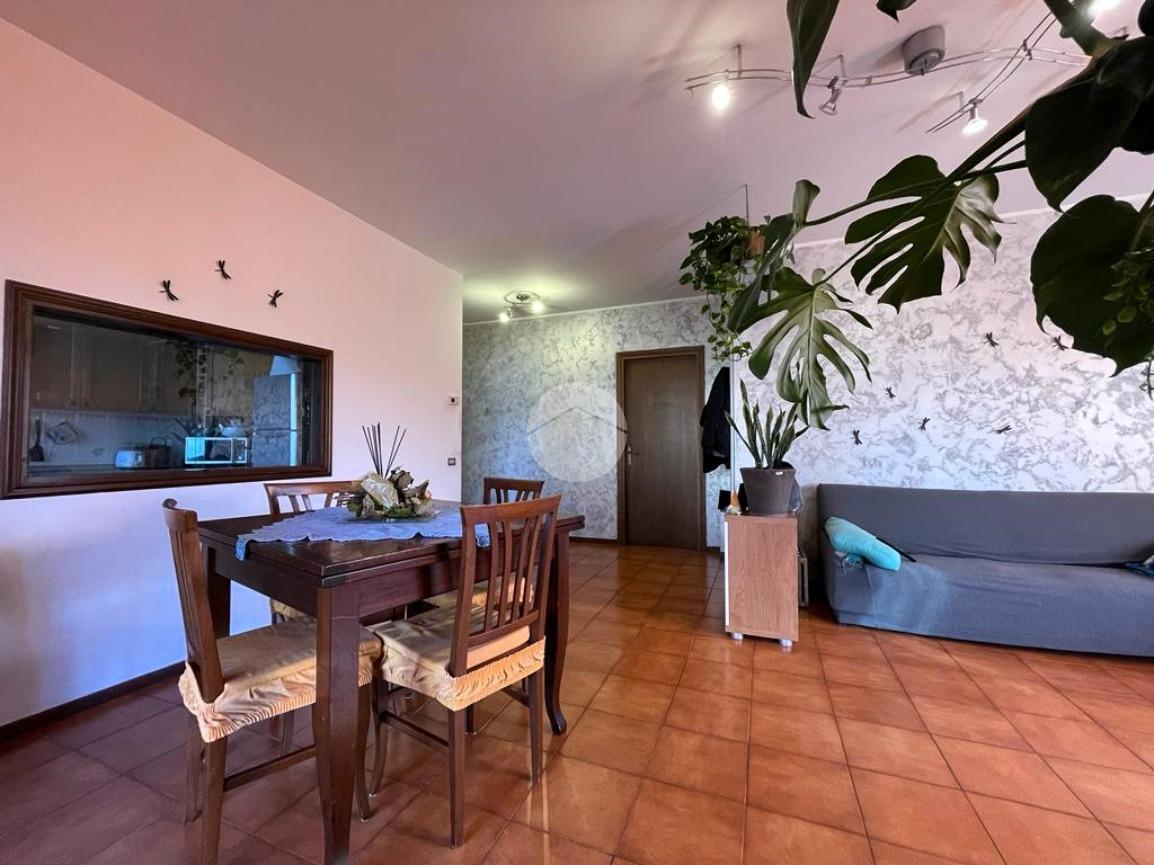 Appartamento in vendita a Bagnatica