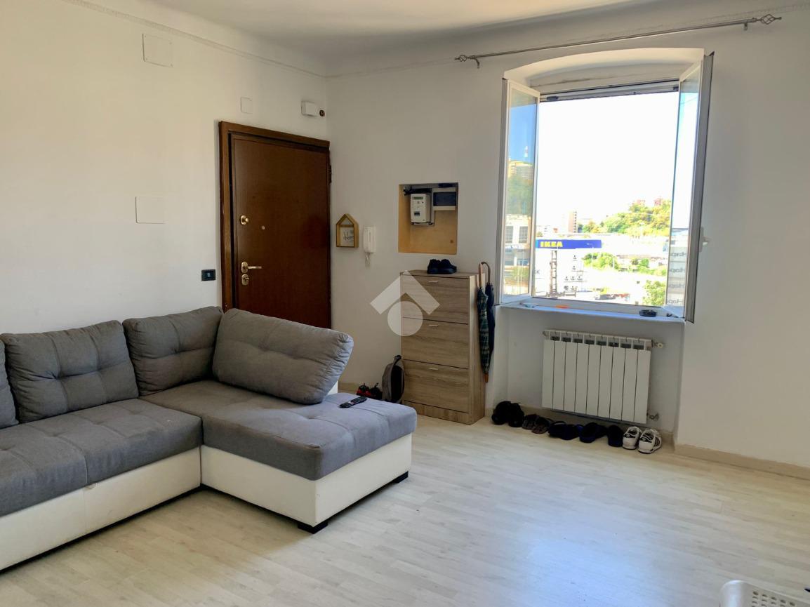 Appartamento in Via C.Orgiero 1, Genova