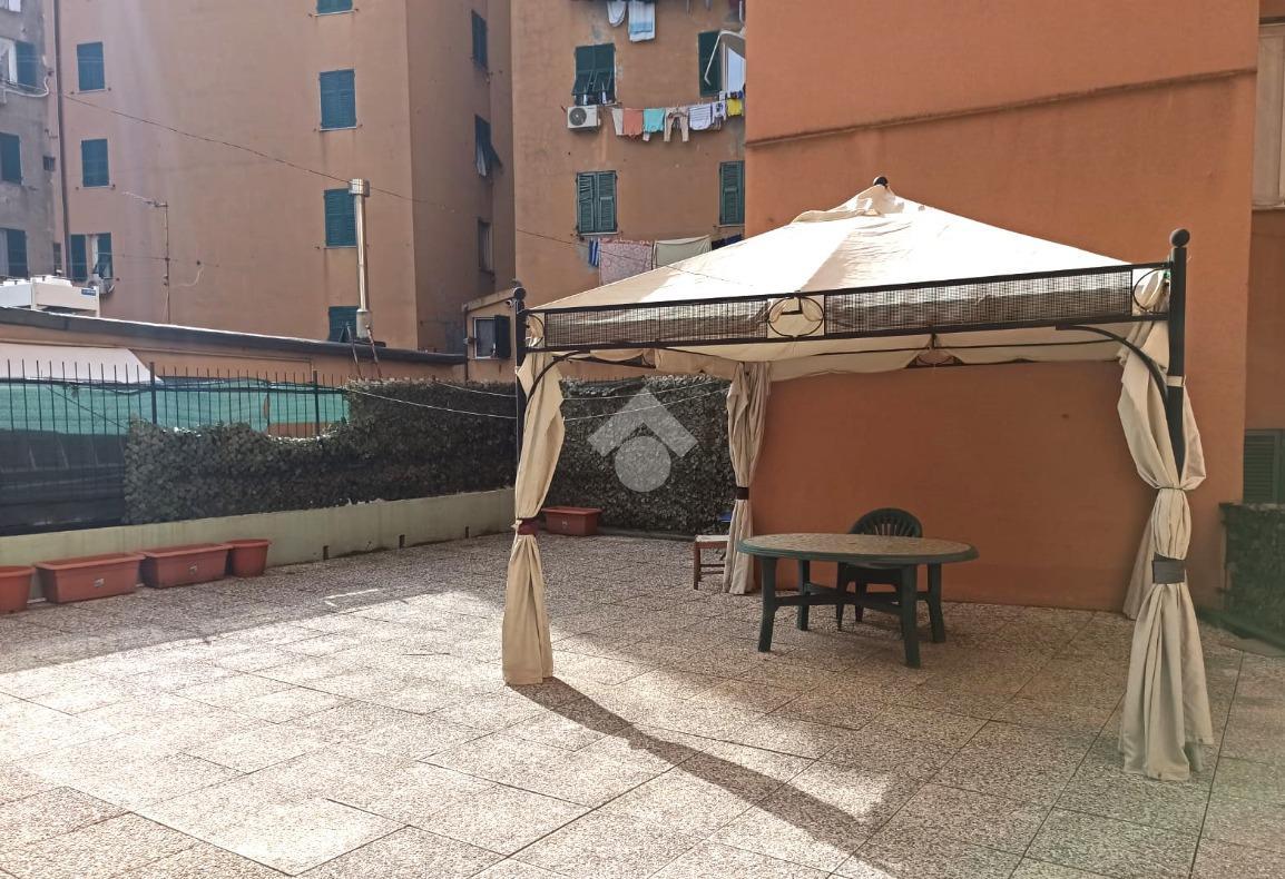Appartamento in vendita a Genova