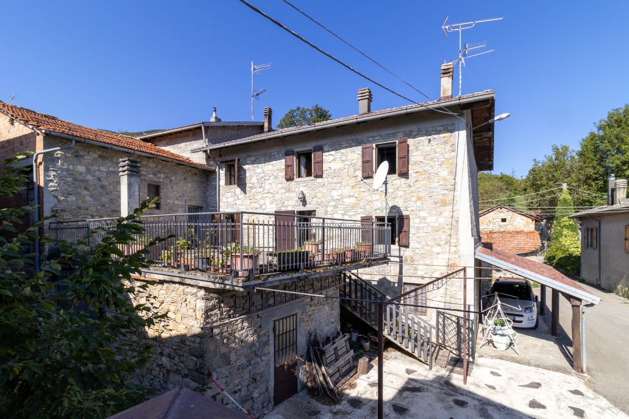 Rustico in vendita a Corniglio