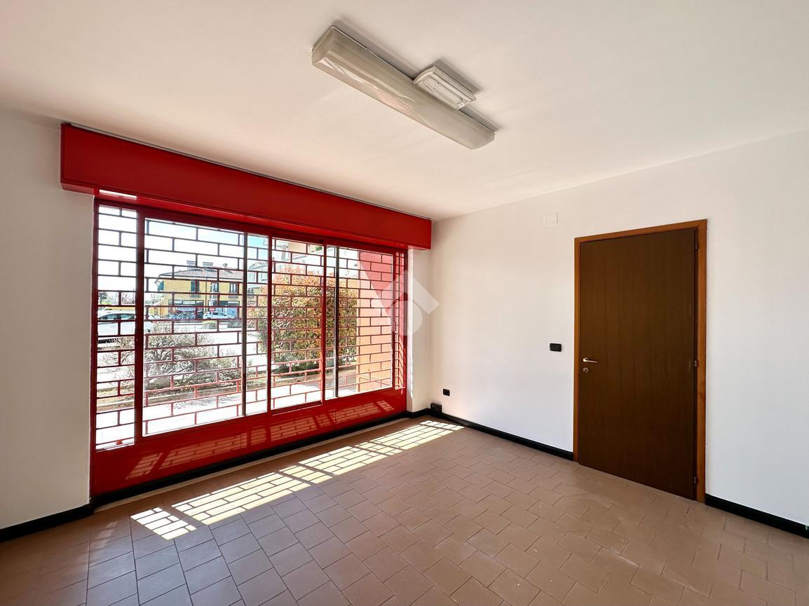 Ufficio in affitto a San Giorgio In Bosco