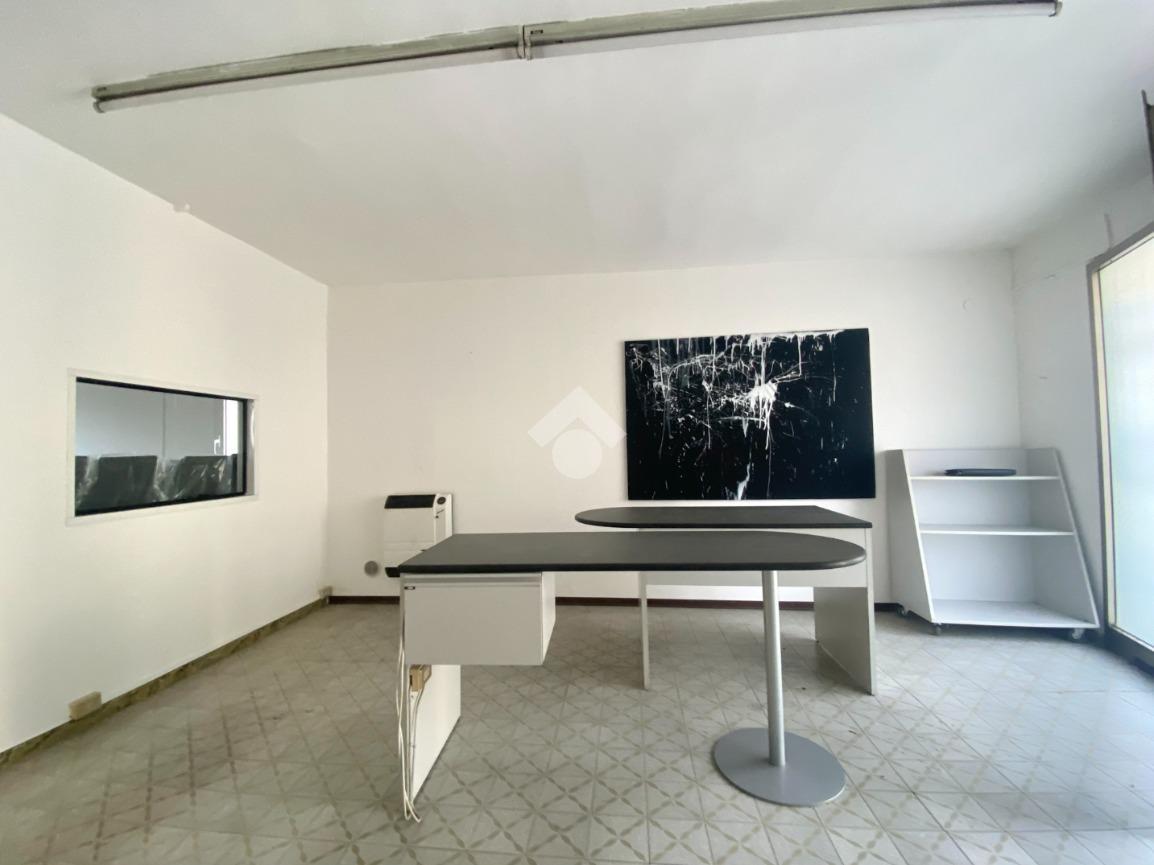 Ufficio in affitto a San Pietro In Gu