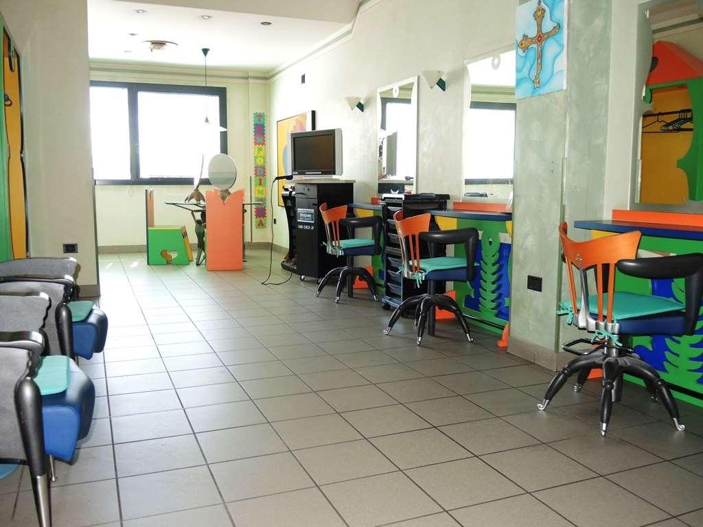 Negozio in affitto a Rovereto