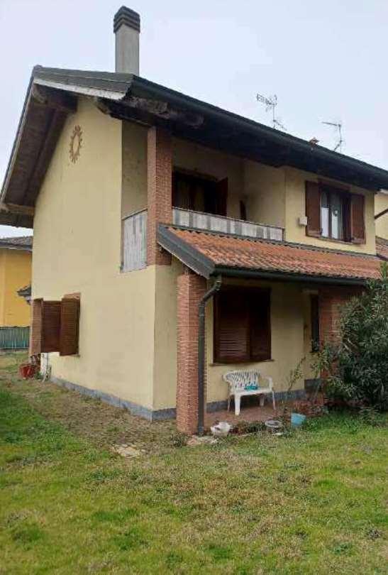 Villa a schiera in vendita a Albuzzano