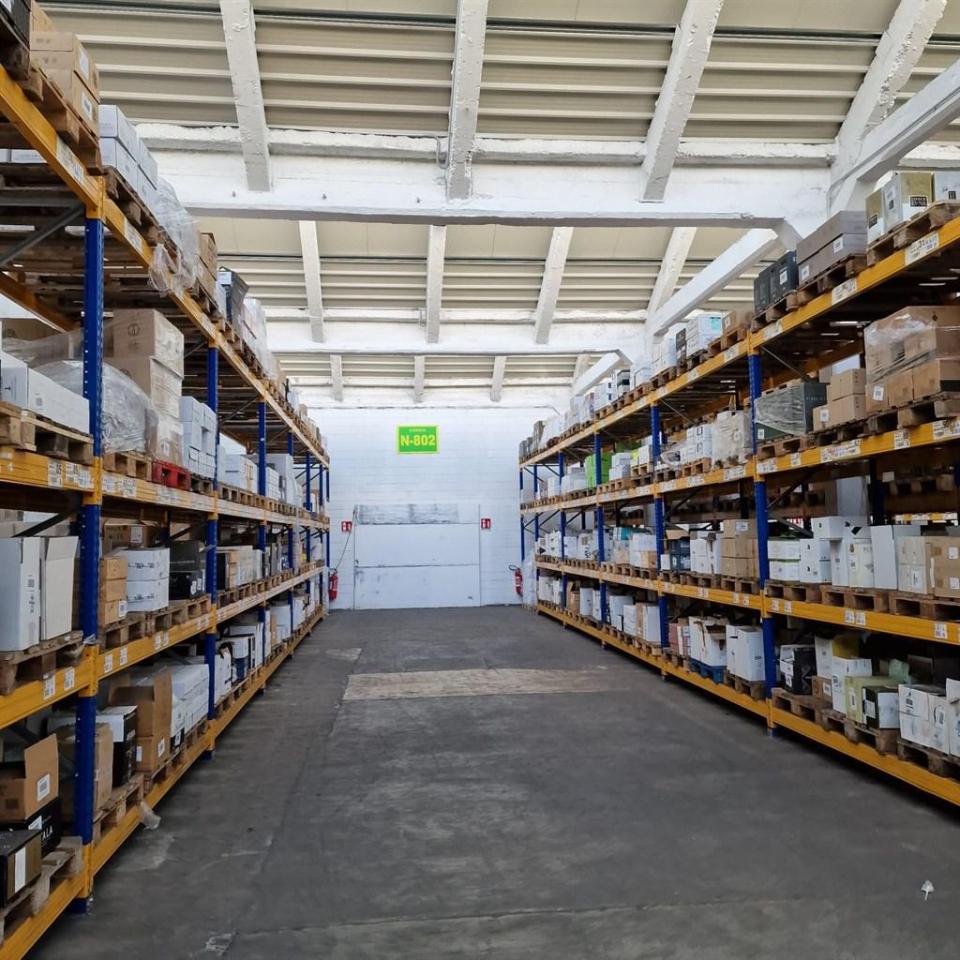 Capannone in affitto a Milano