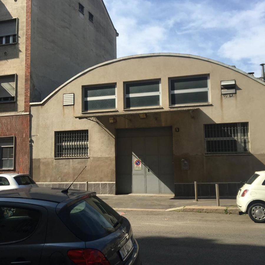 Capannone in vendita a Milano