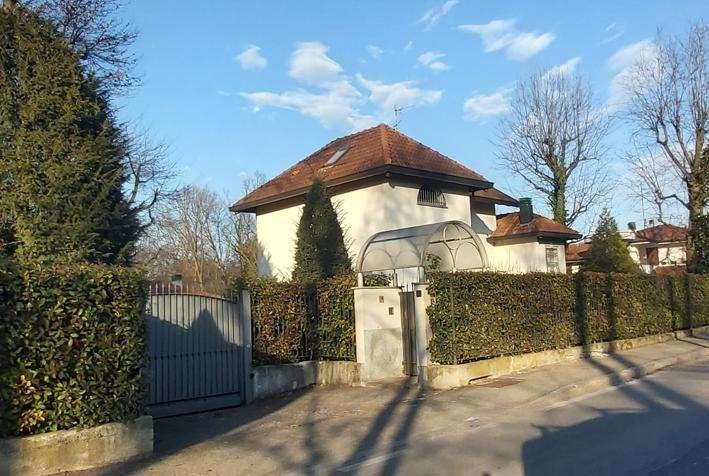 Villa unifamiliare in vendita a Lesmo