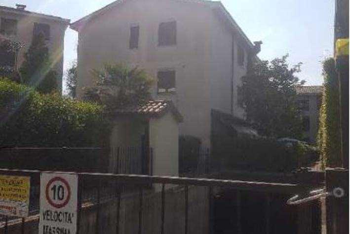 Appartamento in vendita a Monza