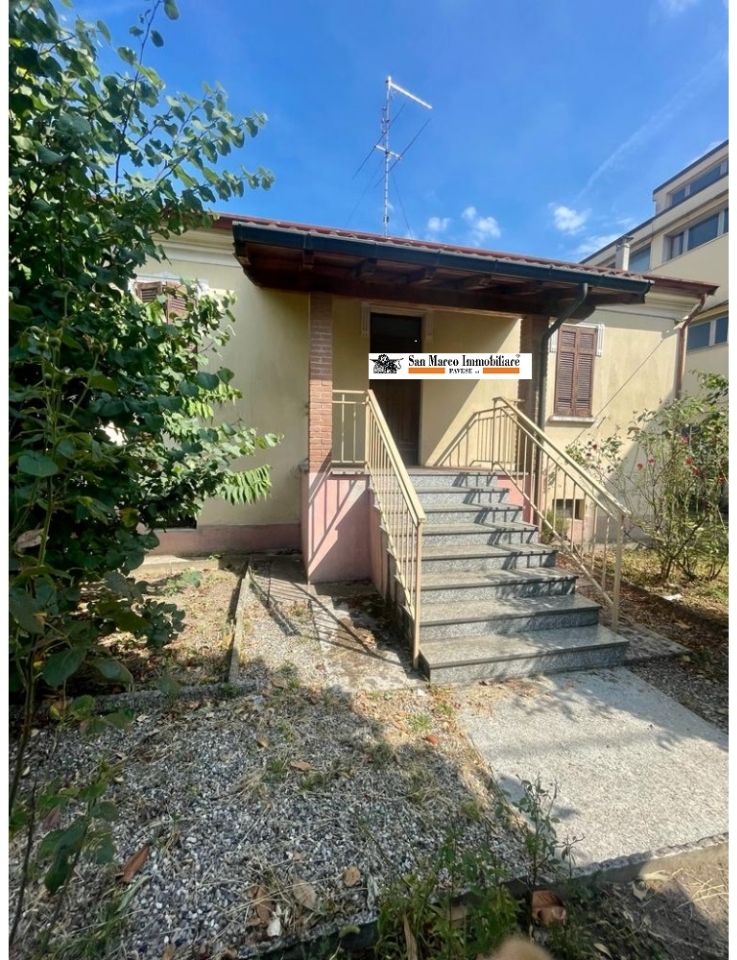 Casa indipendente in vendita a Broni