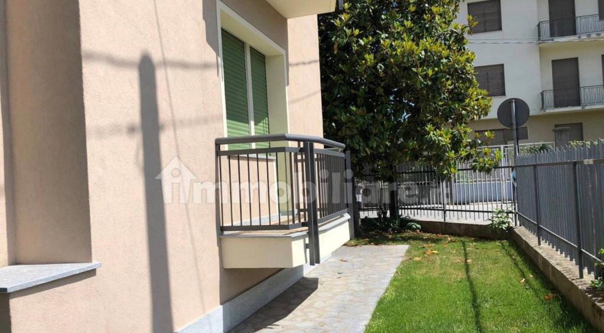 Villa in Dronero Via Blanchi di Roascio, Dronero