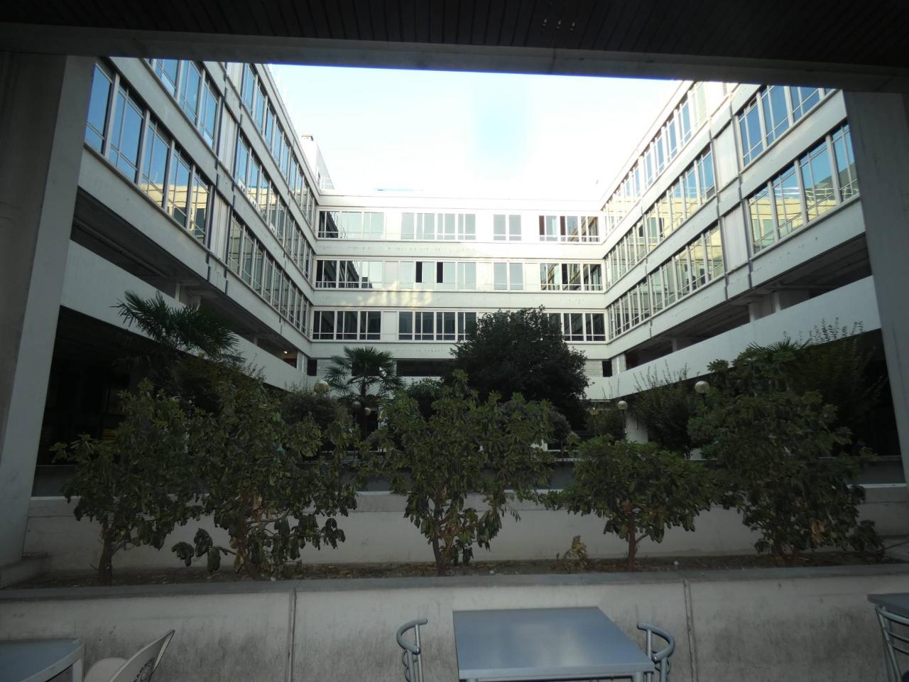 Capannone in vendita a Torino