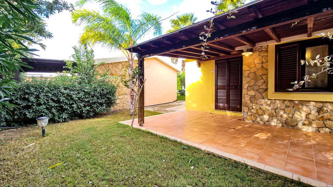 Villa unifamiliare in vendita a Villasimius