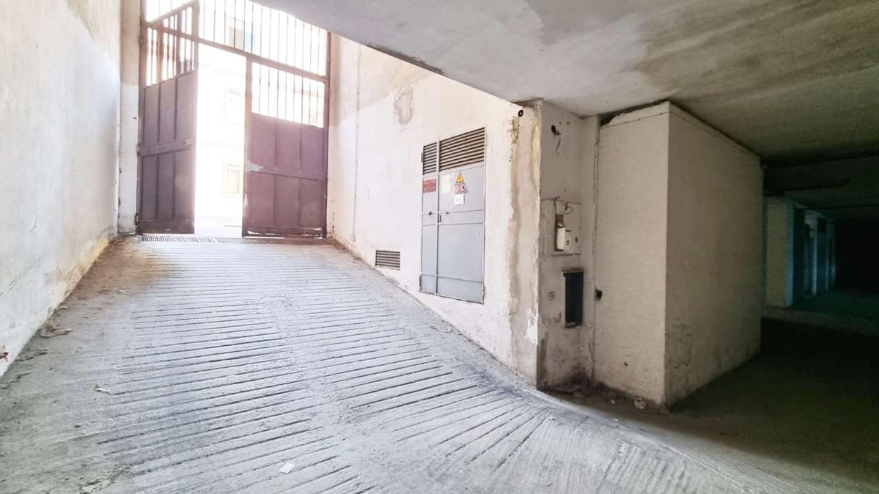 Garage - Posto auto in affitto a Cagliari
