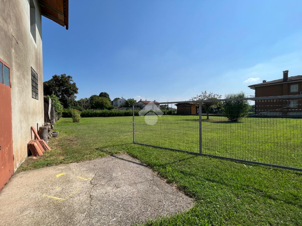 Terreno edificabile in vendita a Basiliano