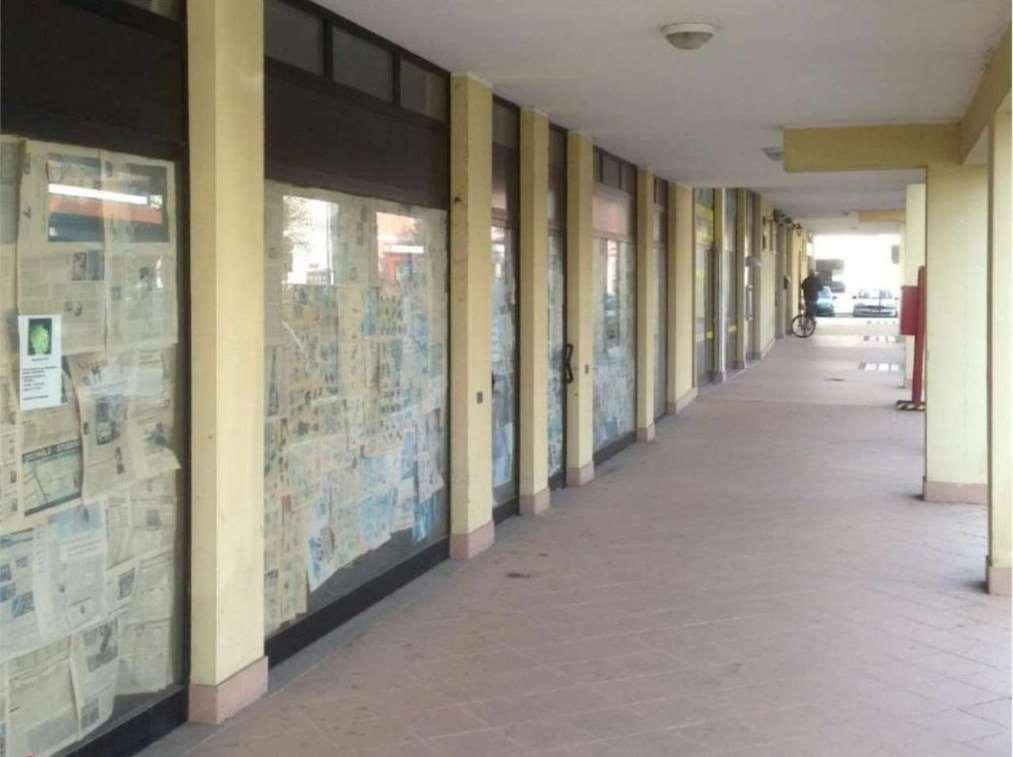 Negozio in vendita a Grezzago