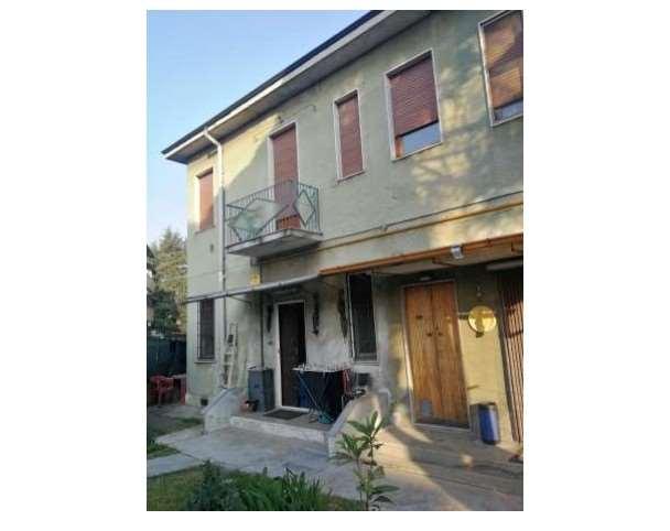 Appartamento in vendita a Rho