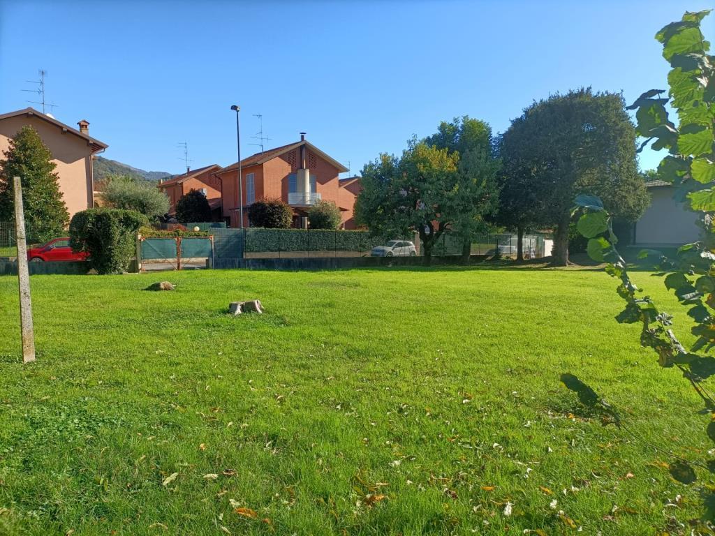 Terreno edificabile residenziale in vendita a Airuno