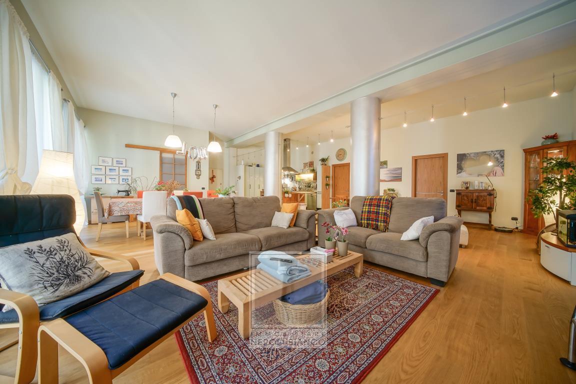 Appartamento in vendita a Lecco