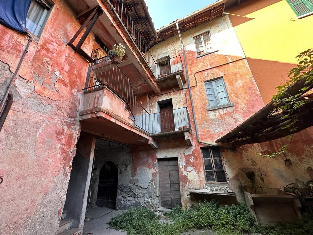 Rustico in vendita a Lecco