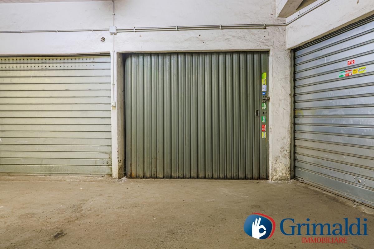 Box in vendita a Roma