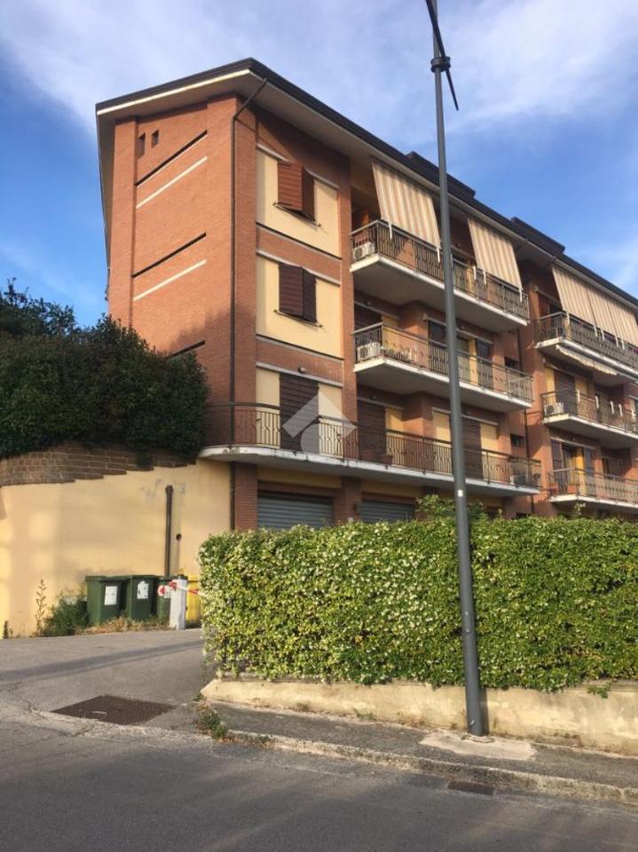 Magazzino in vendita a Manocalzati