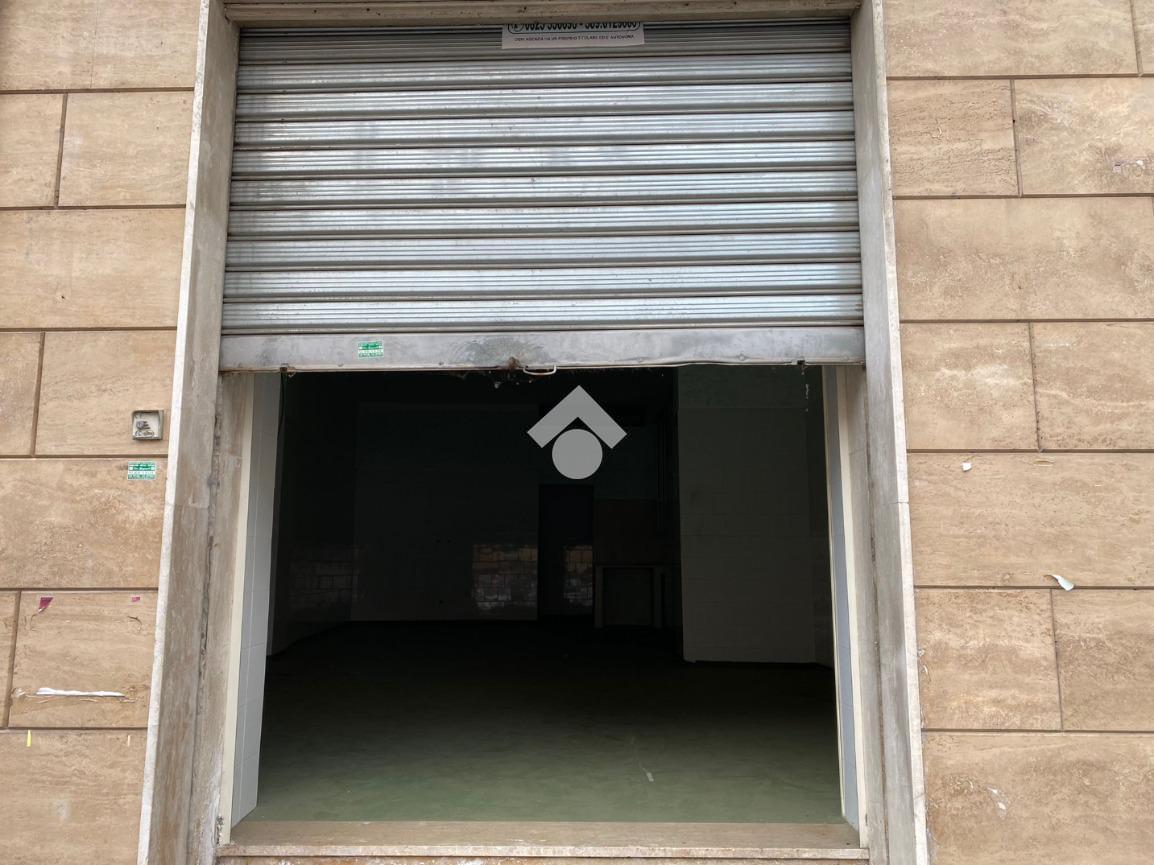 Negozio in affitto a Avellino