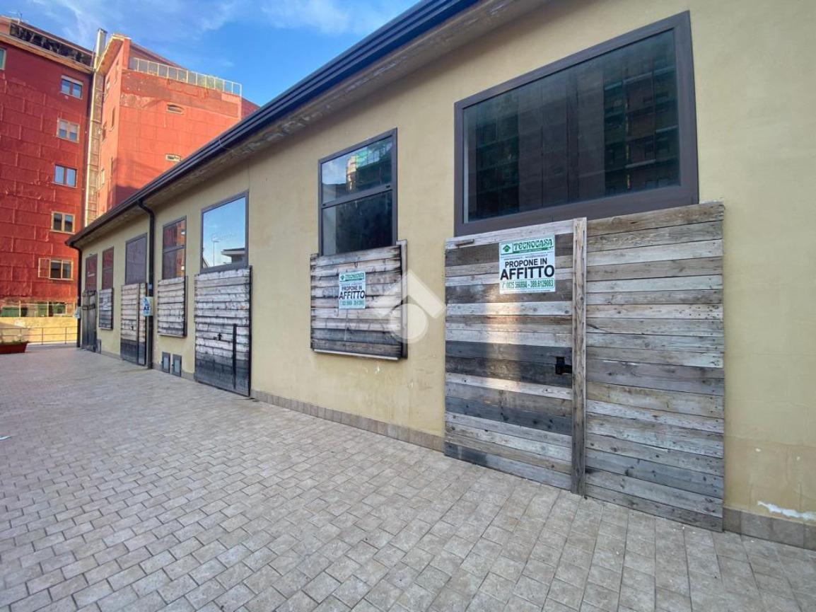 Negozio in vendita a Avellino