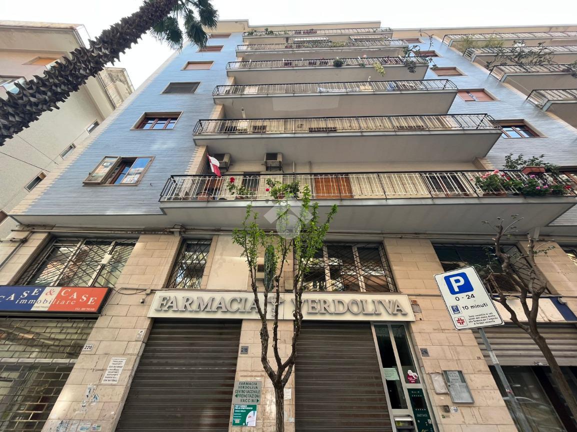 Negozio in vendita a Salerno