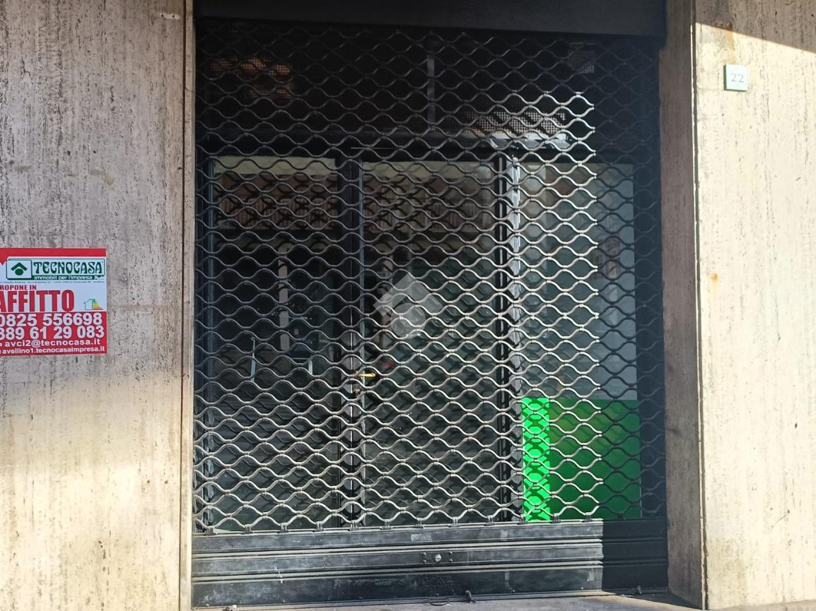 Negozio in affitto a Avellino