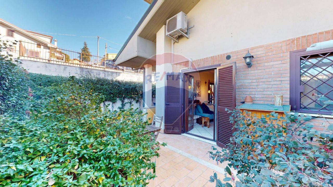 Villa a schiera in vendita a Guidonia Montecelio