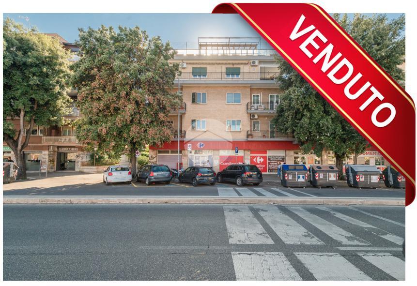 Appartamento in vendita a Roma