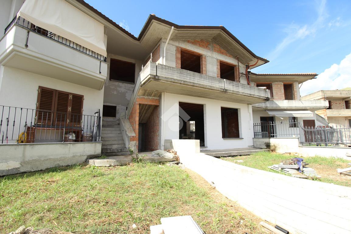 Appartamento in vendita a Lamporecchio