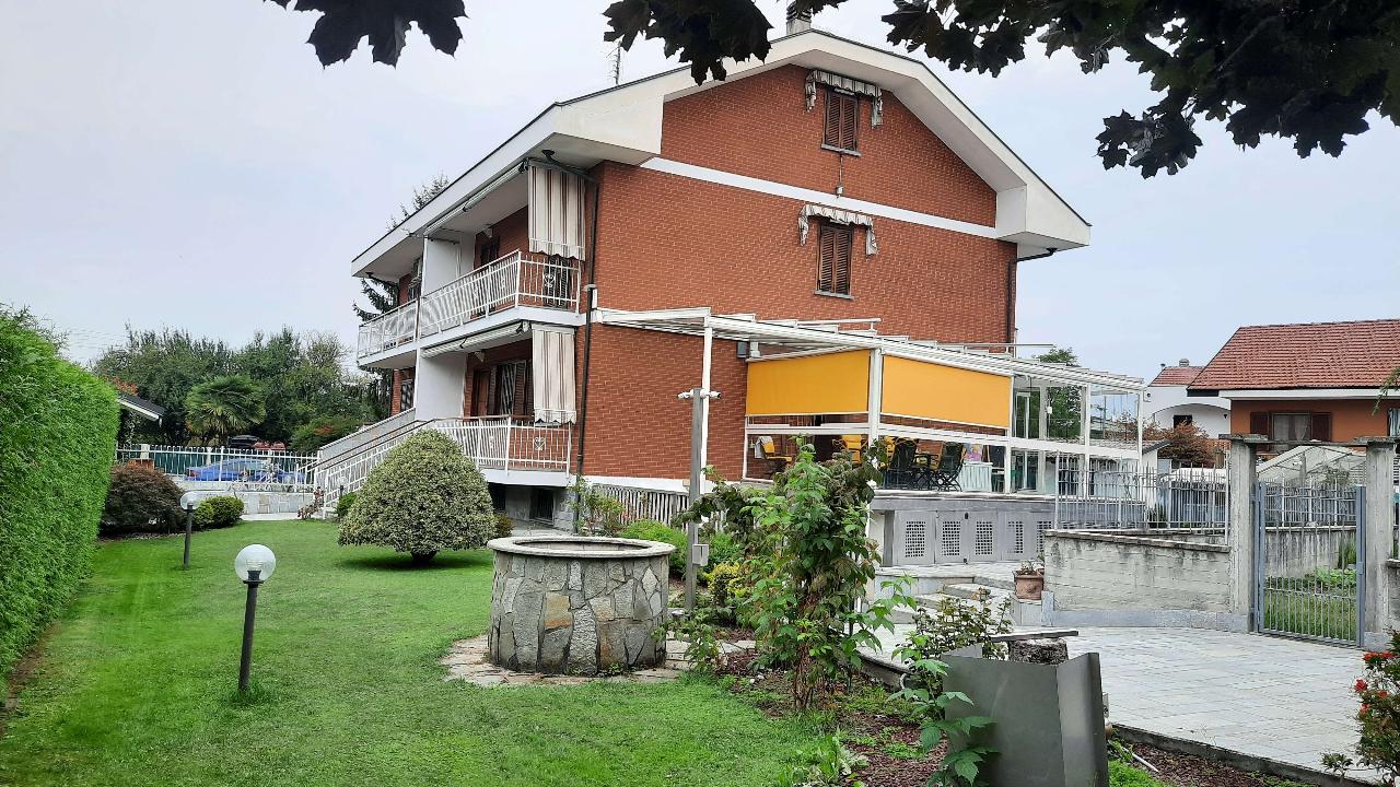 Villa unifamiliare in vendita a Borgaro Torinese