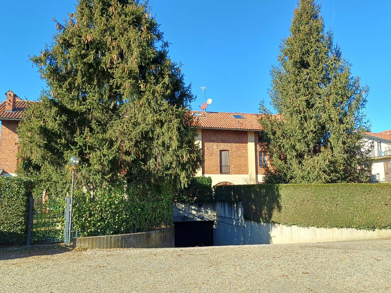 Garage - Posto auto in vendita a San Carlo Canavese