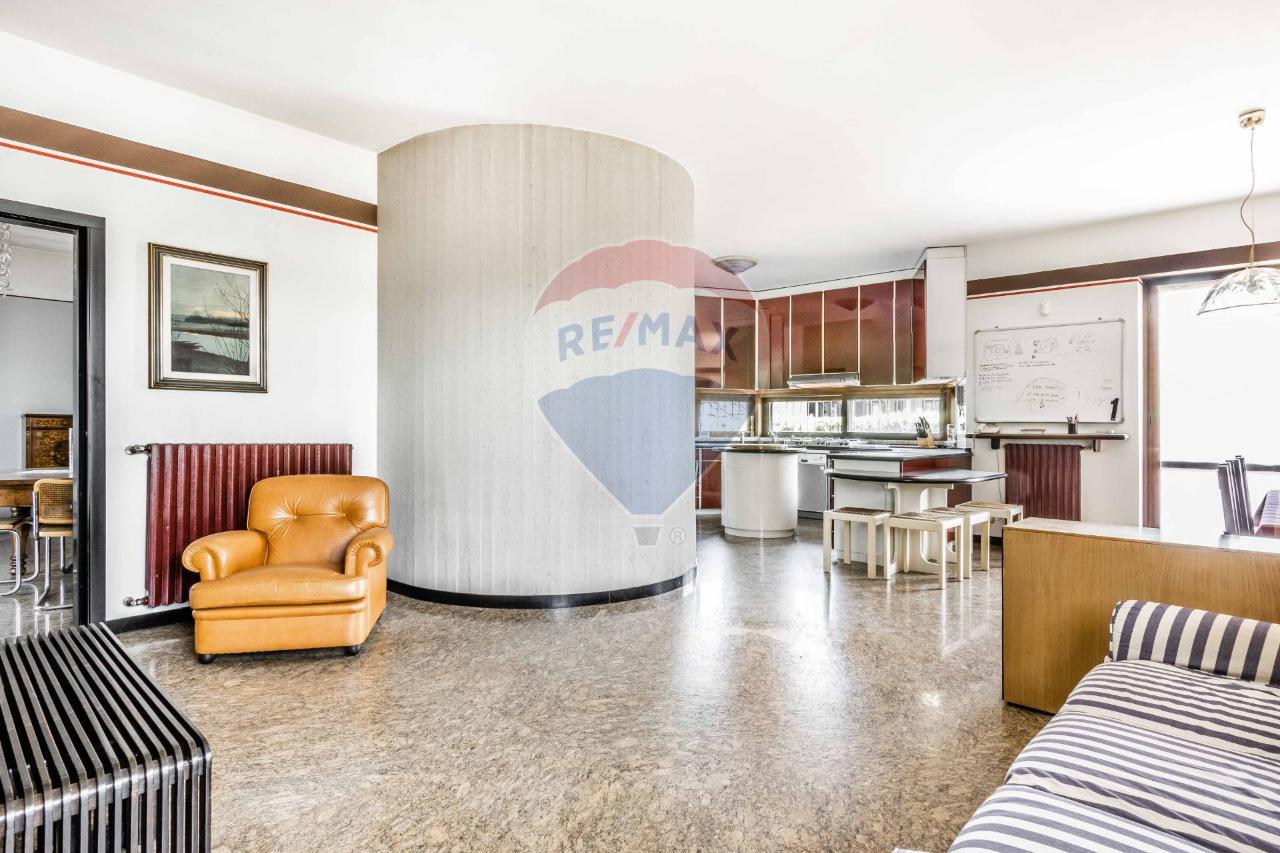 Villa in vendita a Buscate