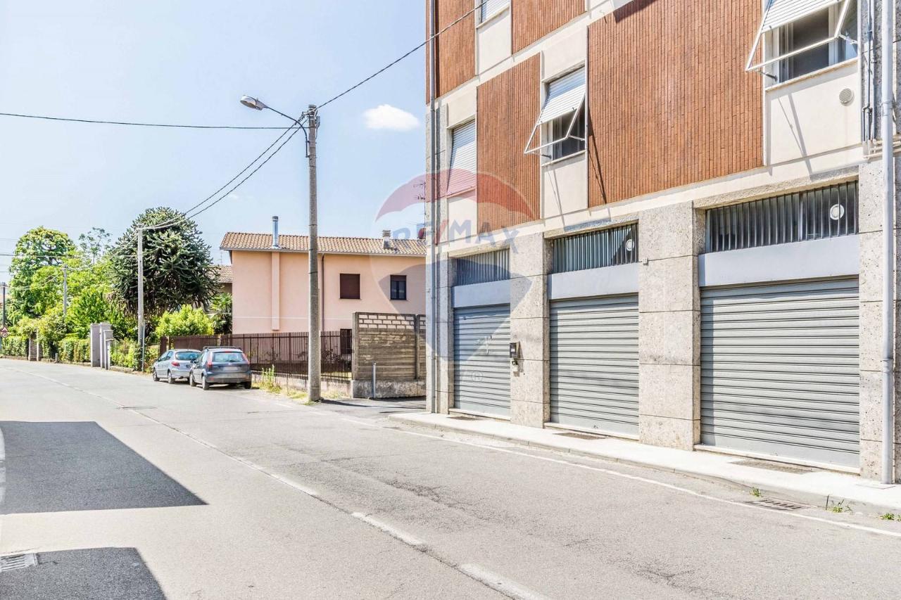 Negozio in affitto a Ferno