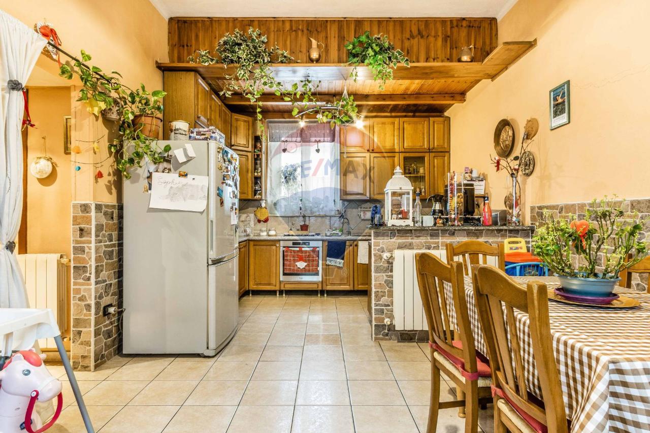 Villa in vendita a Lonate Pozzolo