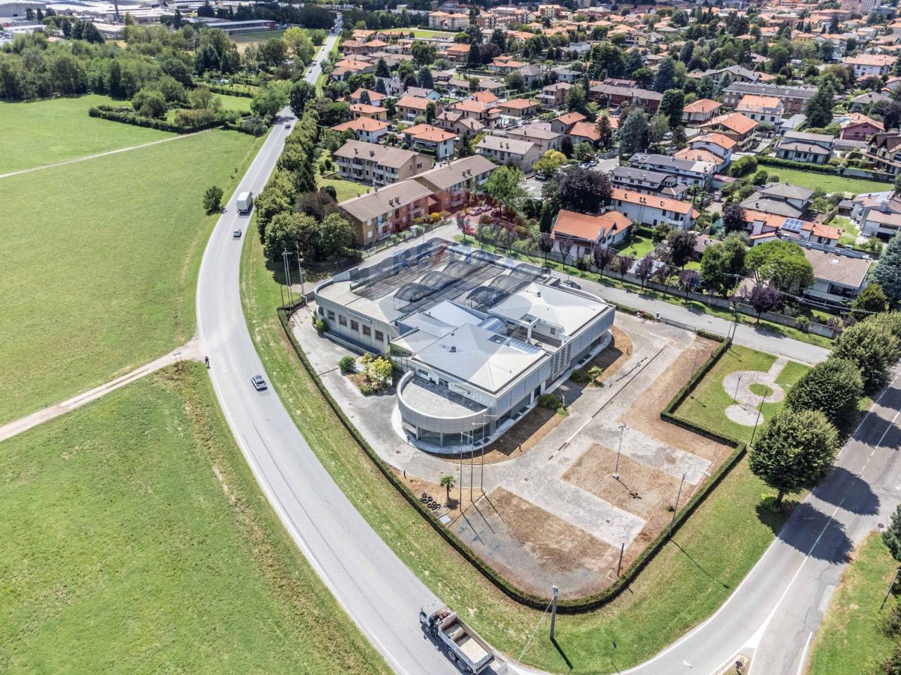 Capannone in vendita a Gorla Minore