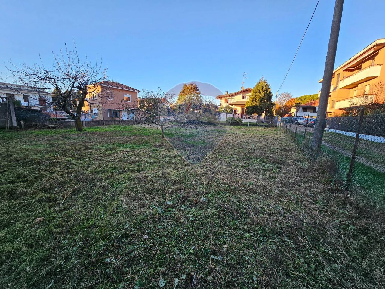 Terreno edificabile in vendita a Lonate Pozzolo
