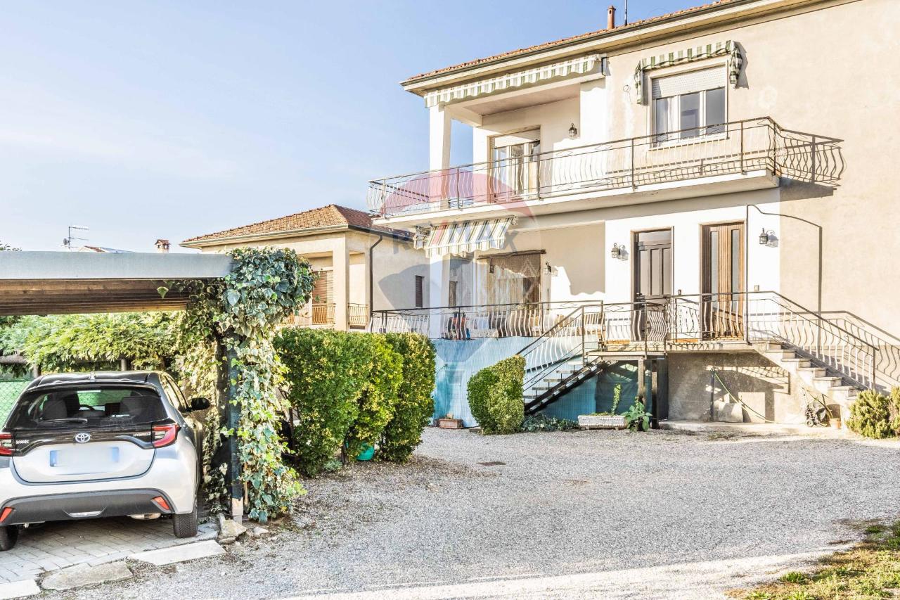 Villa in vendita a Mornago